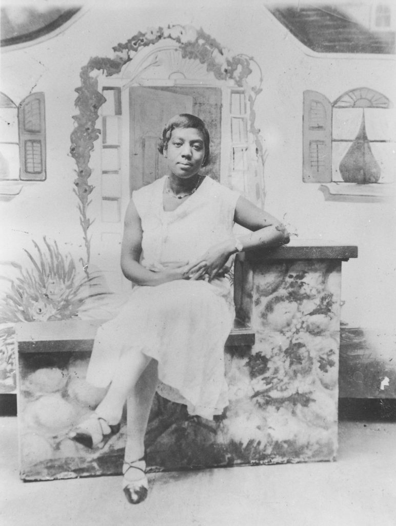 Marjorie Biddle at the Rockaways, 1918 – Local History Center